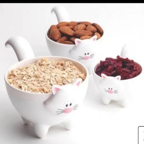 Joie | Kitchen | Joie Meow 3 Piece Cat Measuring Cup Set White | Poshmark